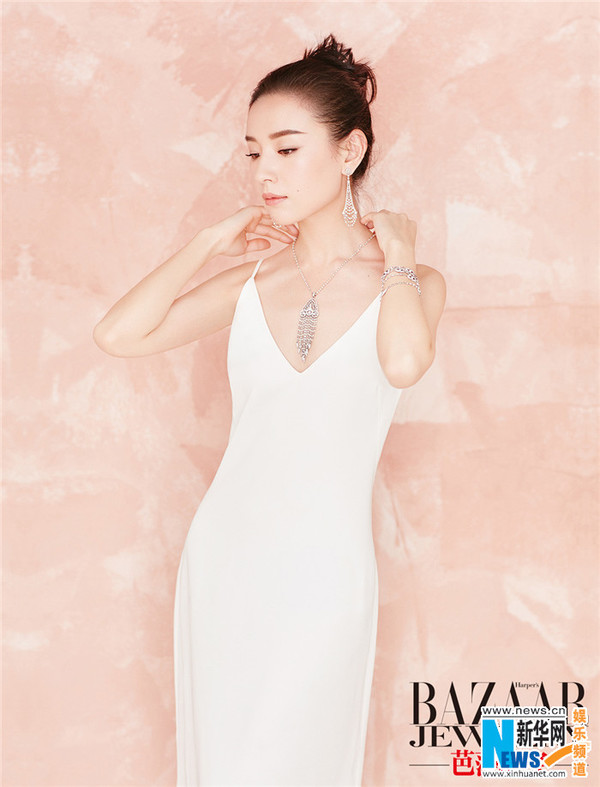 董洁杂志大片玩颠覆 眼神清冷玩味攻气十足|大片|珠宝_凤凰娱乐